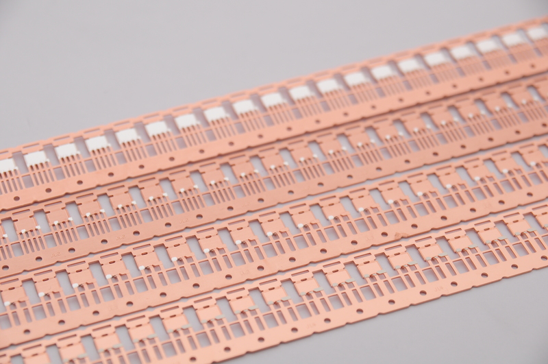 TO-252 D-PAK-Strip Form | 界霖科技股份有限公司